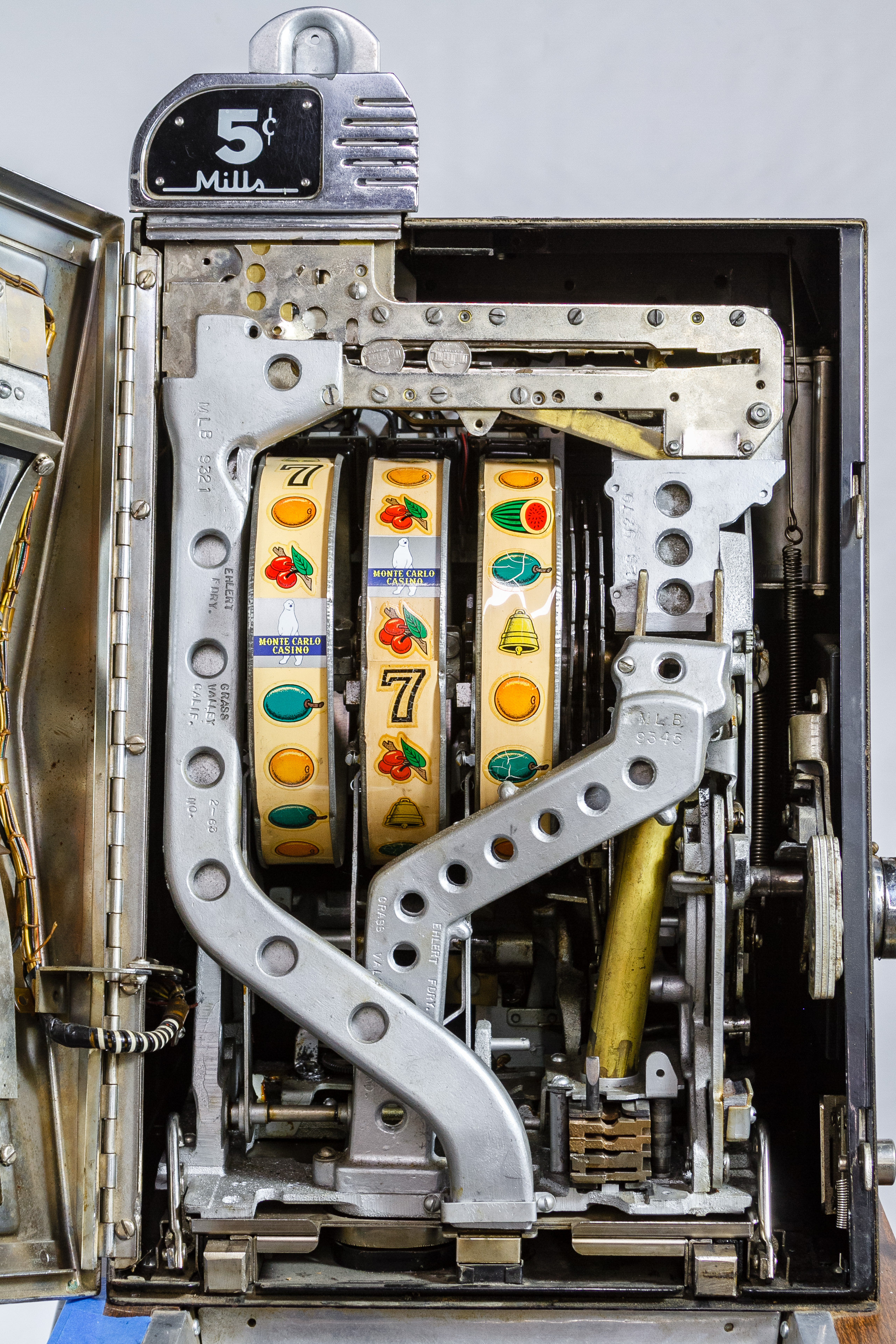 Mills 'Bell-O-Matic' 21-Bell 5c Slot Machine