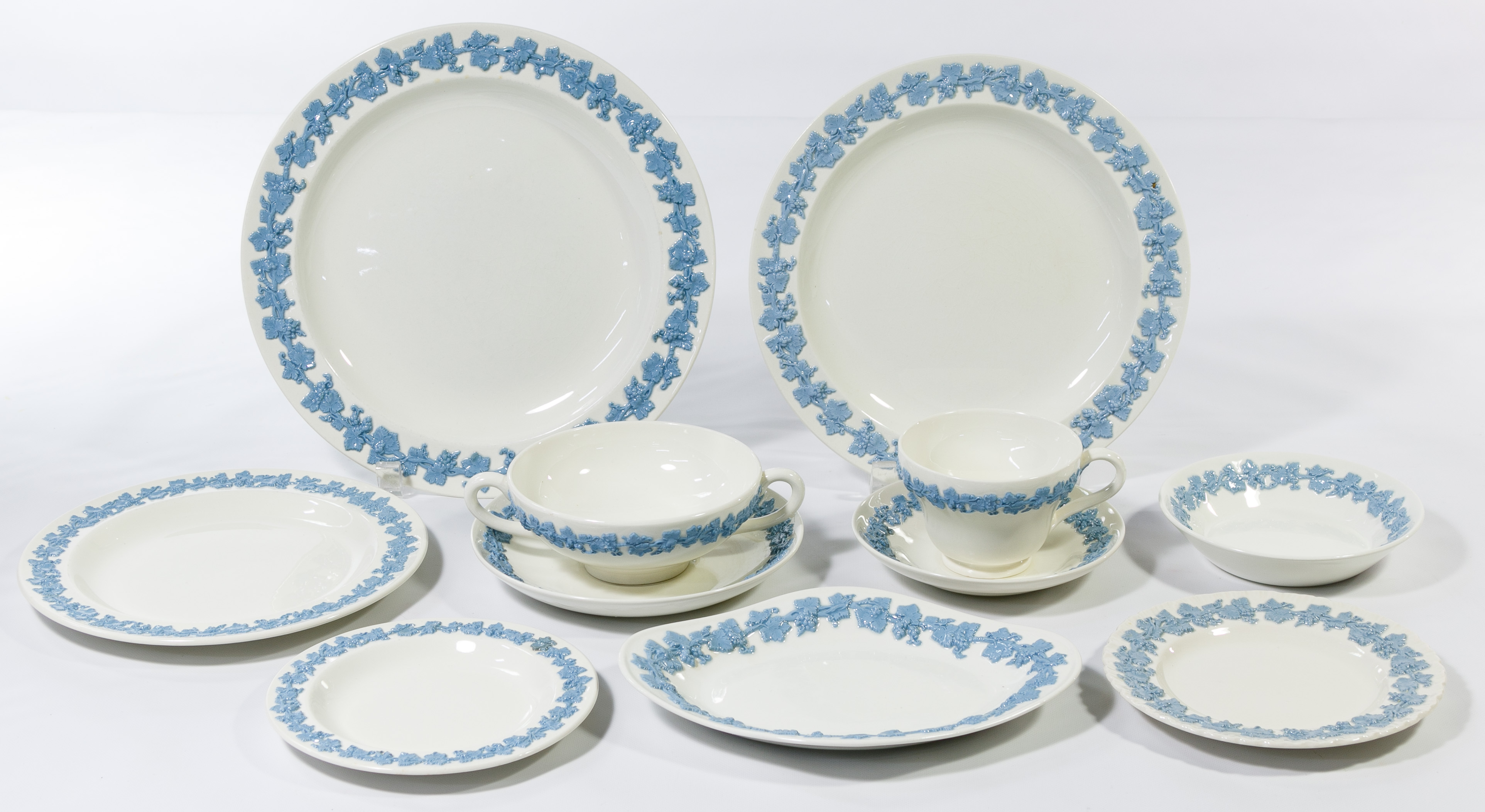 Wedgwood 'Queensware' China Service
