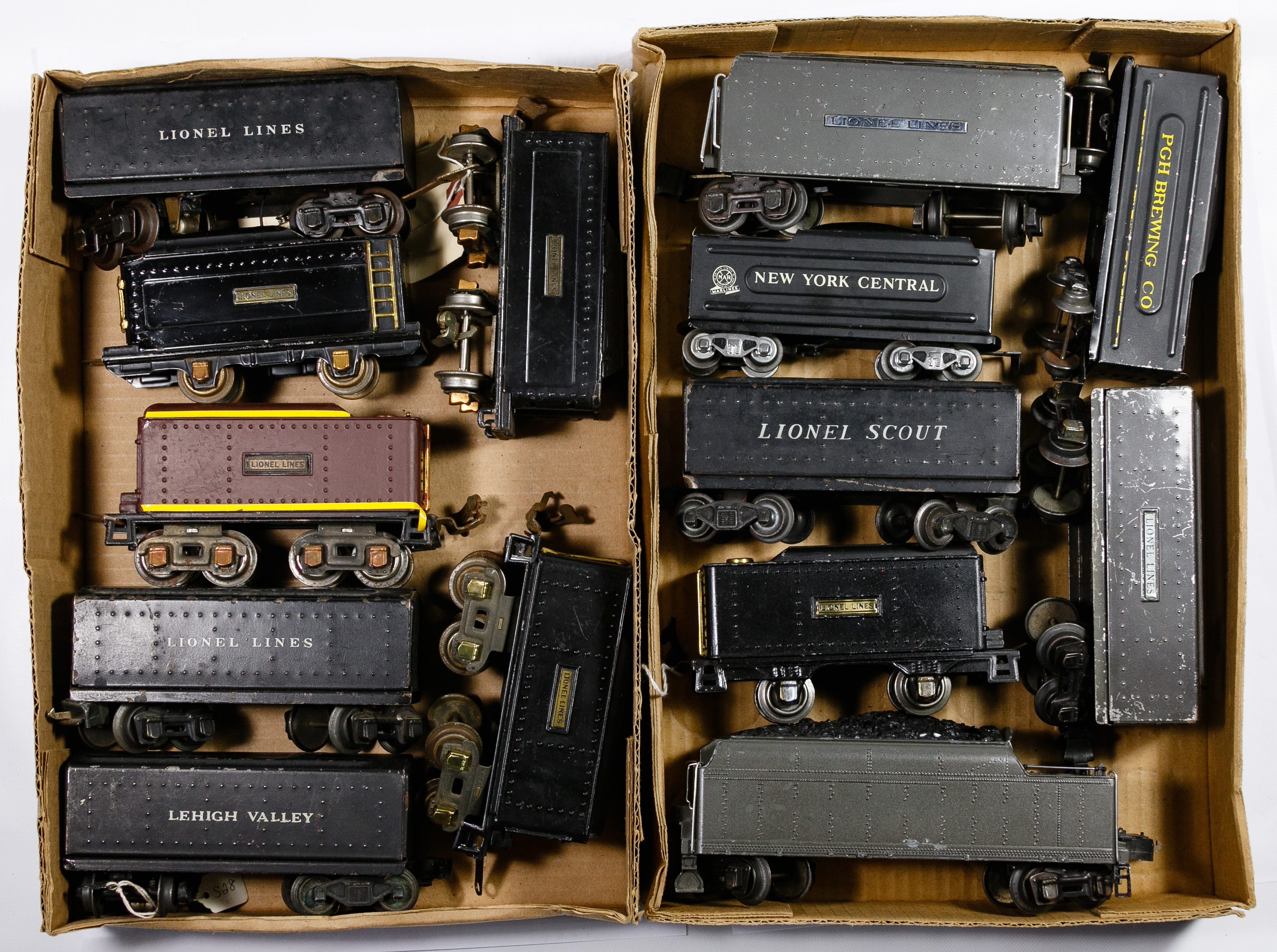 Lionel Model Train Tender Assortment