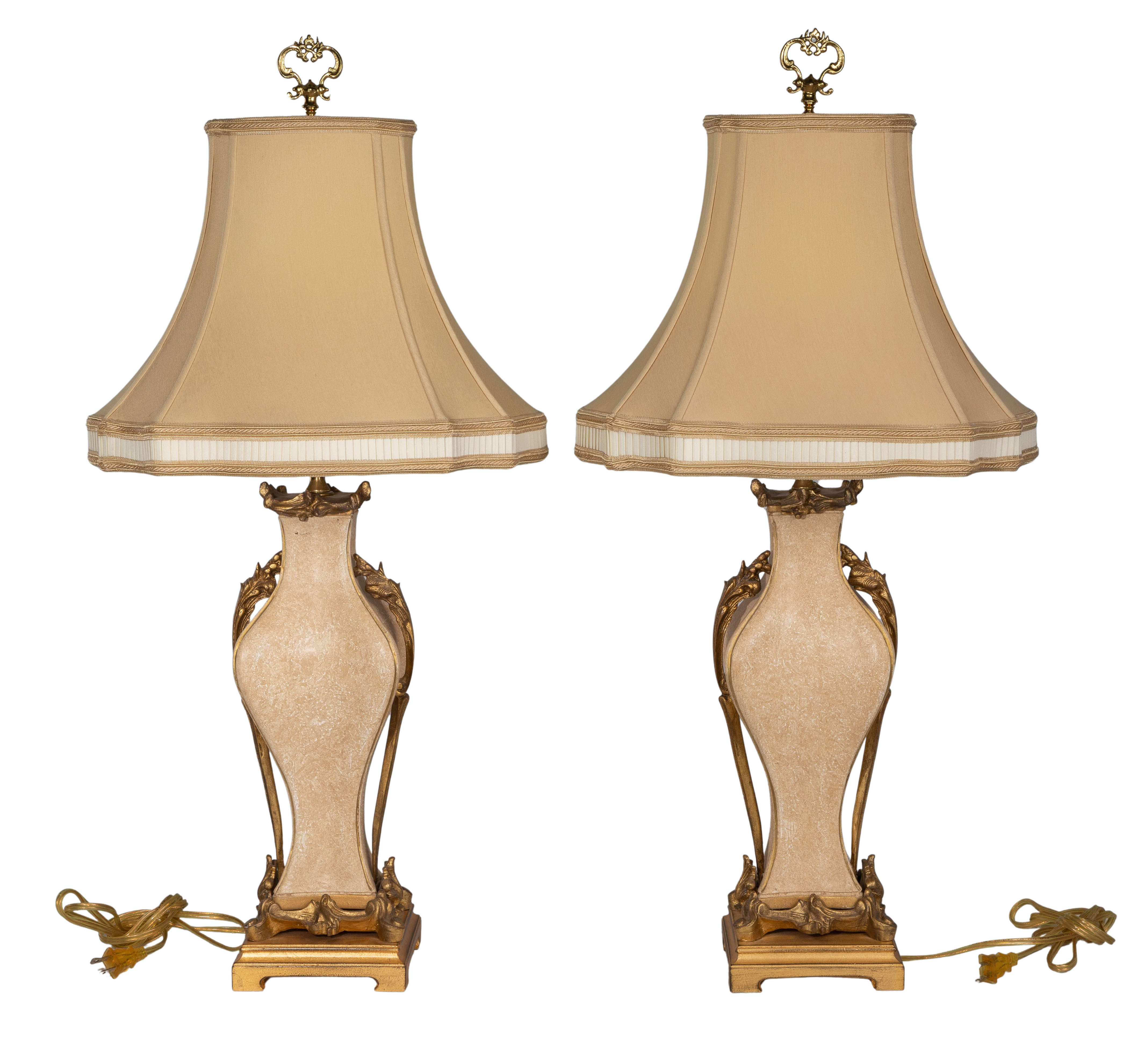 Chelsea House Bernini Urn Lamps Auction